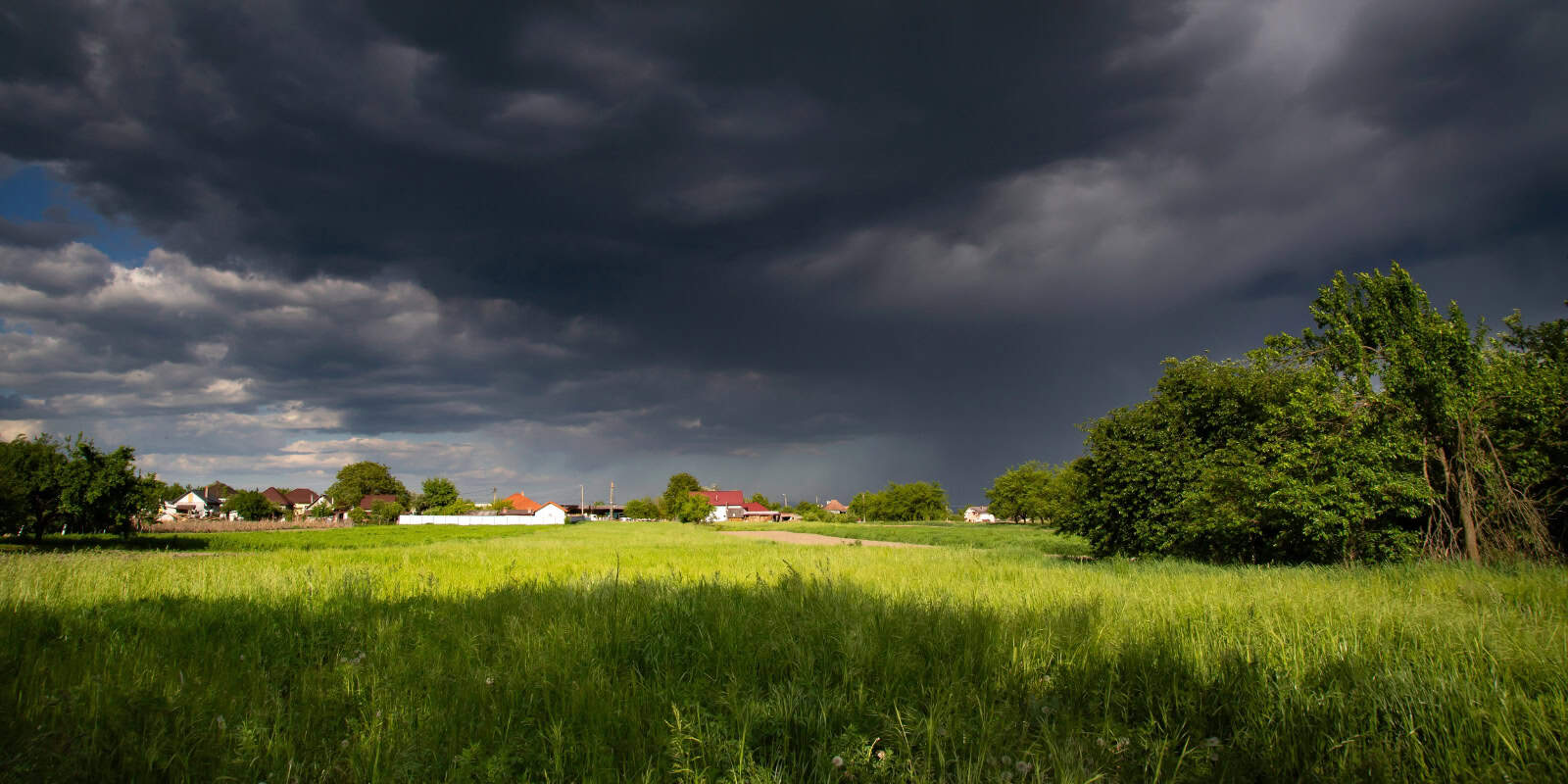 9 Safety Tips to Prepare Your Home for Summer Storms